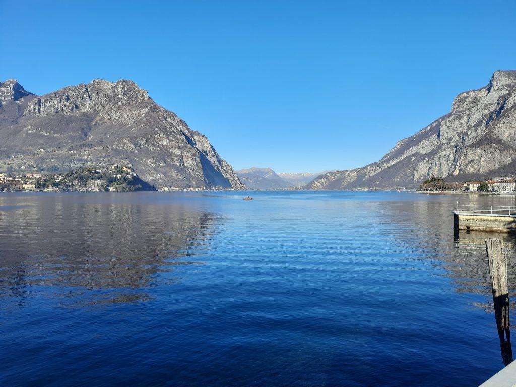 Code-First Approach vs. Design-First Approach - Paul Stephen Borile